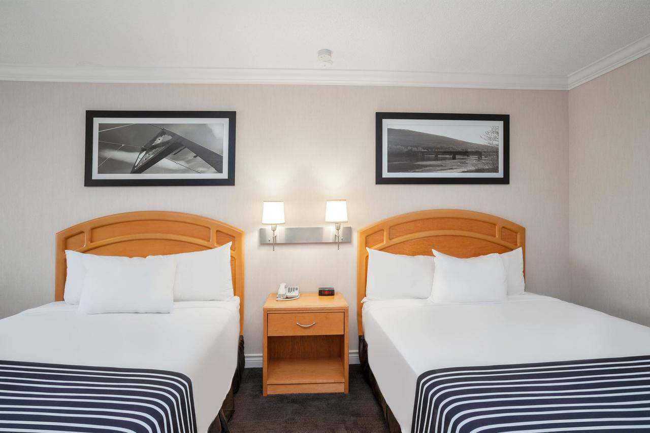 Sandman Hotel - Revelstoke Accommodation - MountainWatch Travel