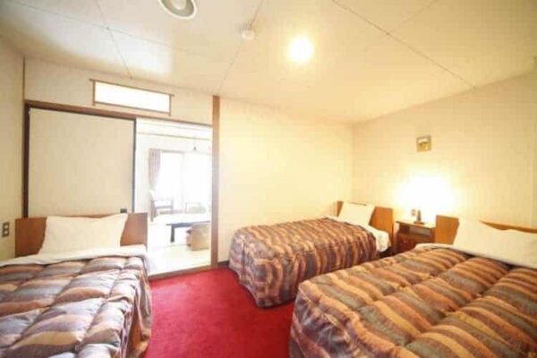 Chalet Shiga | Shiga Kogen Accommodation | Liquid Snow Tours