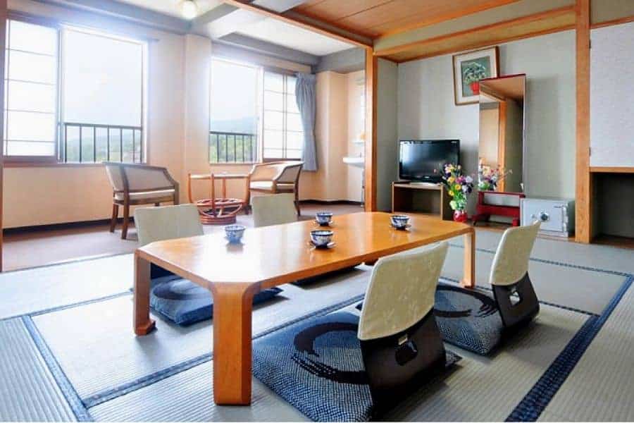 Kogen Hotel Taizan - Myoko Kogen Accommodation - MountainWatch Travel