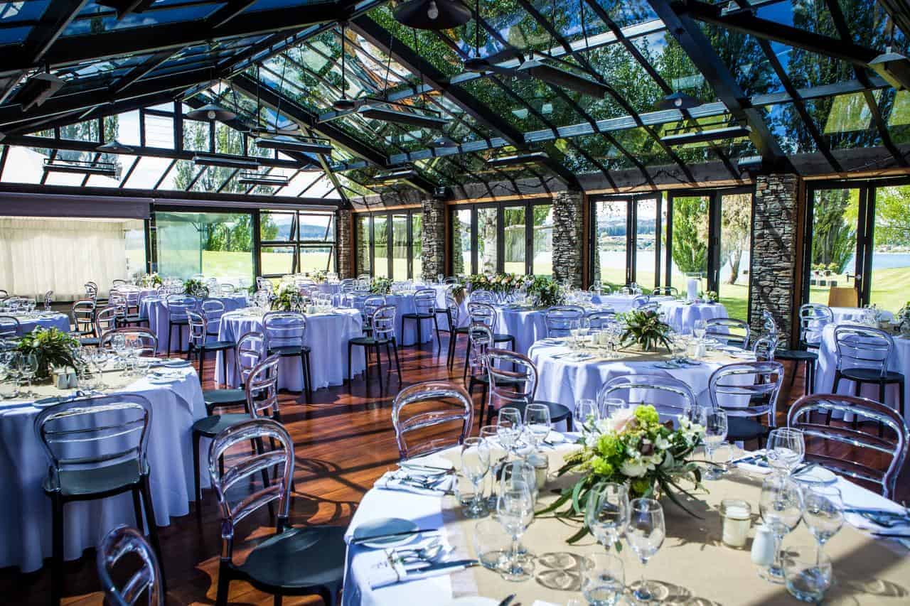 Edgewater Hotel - Wanaka Accommodation - MountainWatch Travel