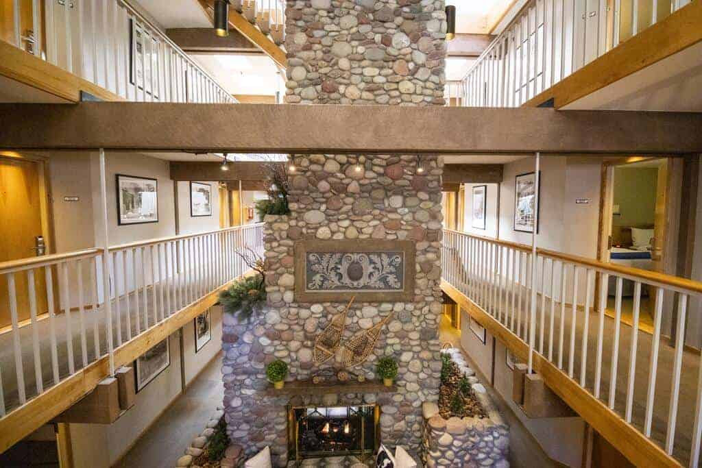 Aspen Mountain Lodge - Aspen Snowmass Accommodation - MountainWatch Travel
