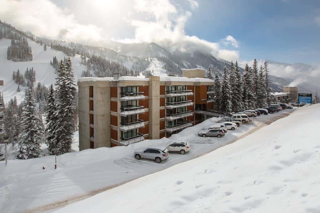 The Inn at Snowbird - Snowbird Accommodation - MountainWatch Travel