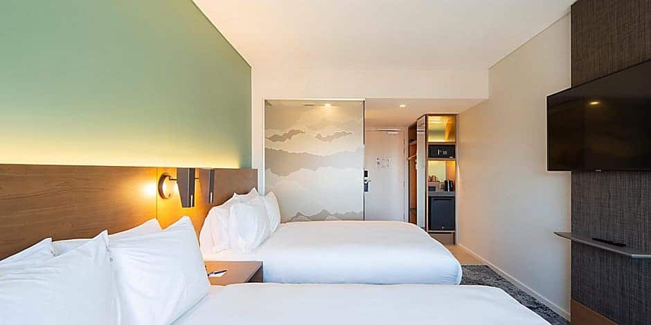 Nomads Queenstown | Queenstown Hostel | Liquid Snow Tours