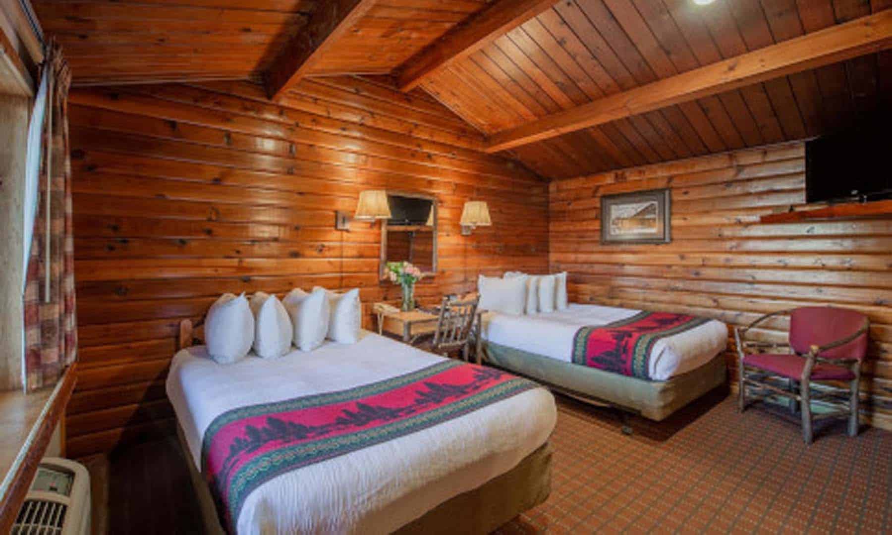 Antler Inn - Jackson Hole Accommodation - MountainWatch Travel