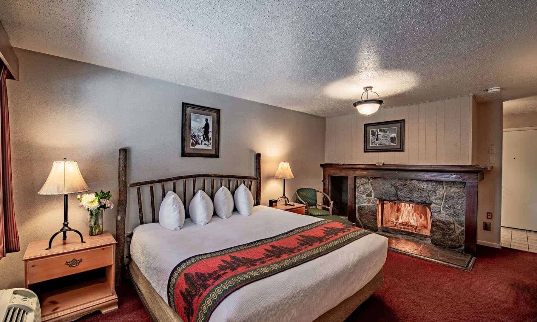 Antler Inn - Jackson Hole Accommodation - MountainWatch Travel