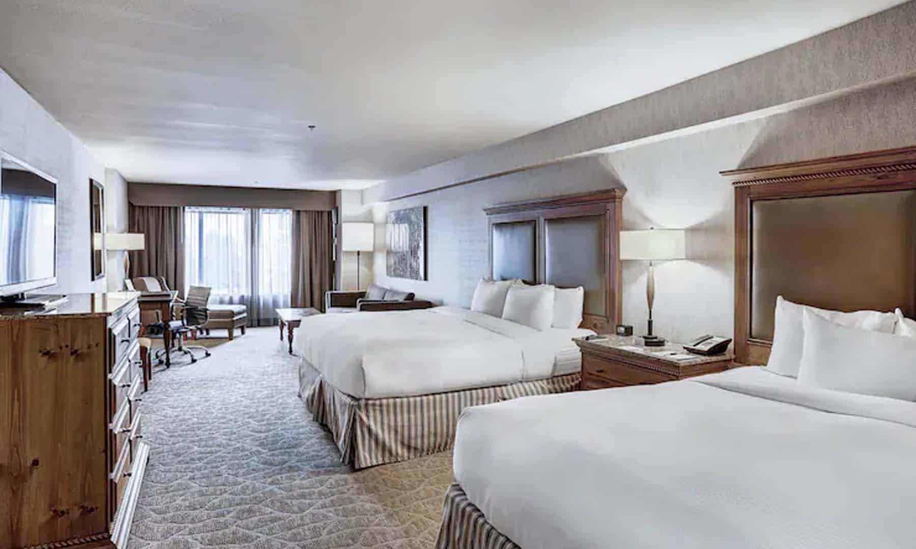 Doubletree by Hilton Hotel Breckenridge - Breckenridge Accommodation ...