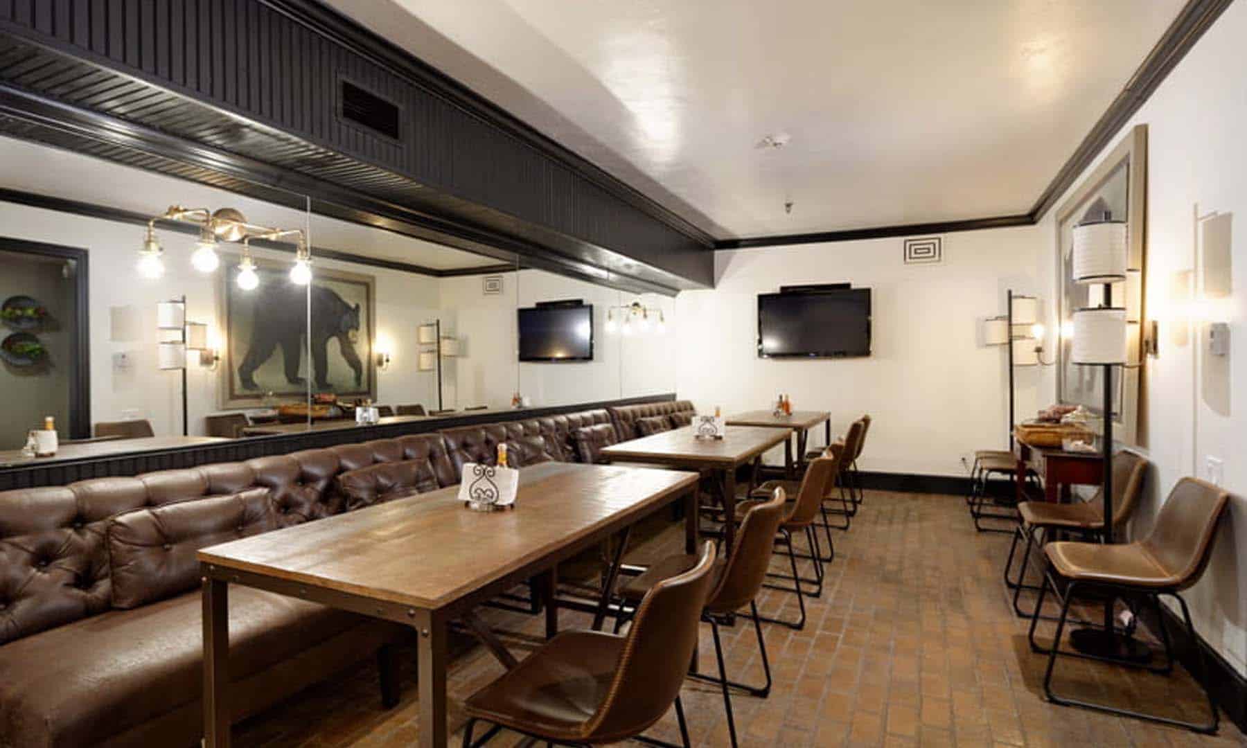 Independence Square - Aspen Snowmass Accommodation - MountainWatch Travel