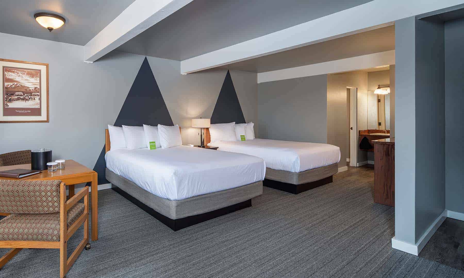 Tamarack Lodge - Mammoth Accommodation - MountainWatch Travel