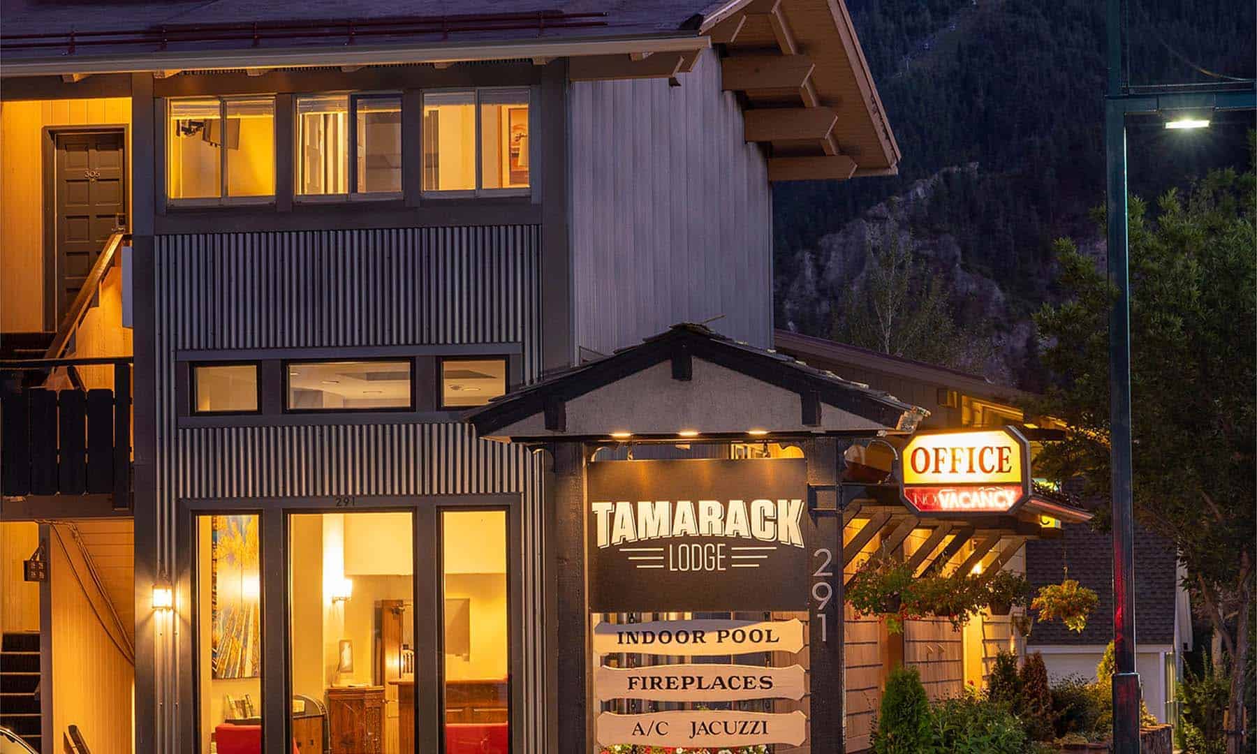 Tamarack Lodge - Mammoth Accommodation - MountainWatch Travel