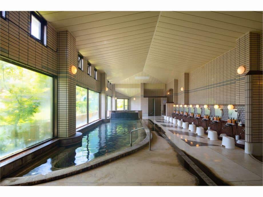 Akakura Hotel - Myoko Kogen Accommodation - MountainWatch Travel