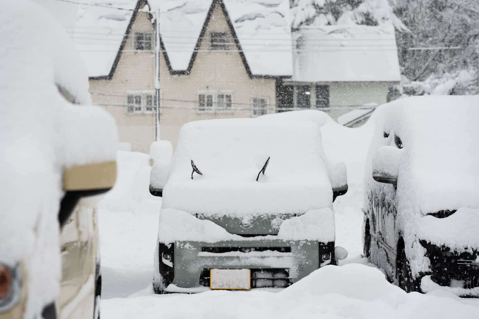 Record-breaking Snowfall Covers Northern Japan - MountainWatch Travel